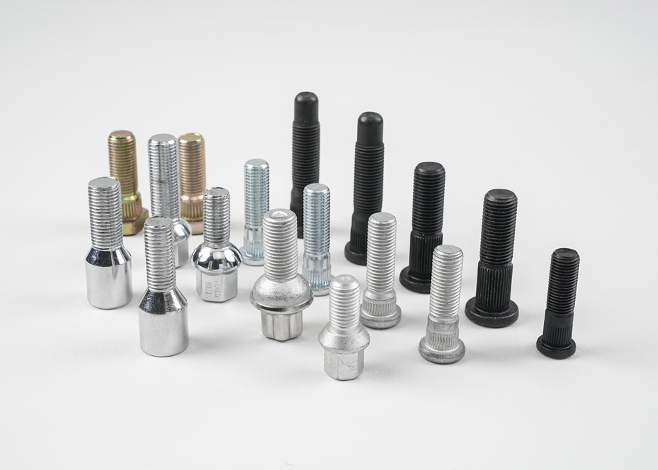 Wheel bolts - Grand Hardware